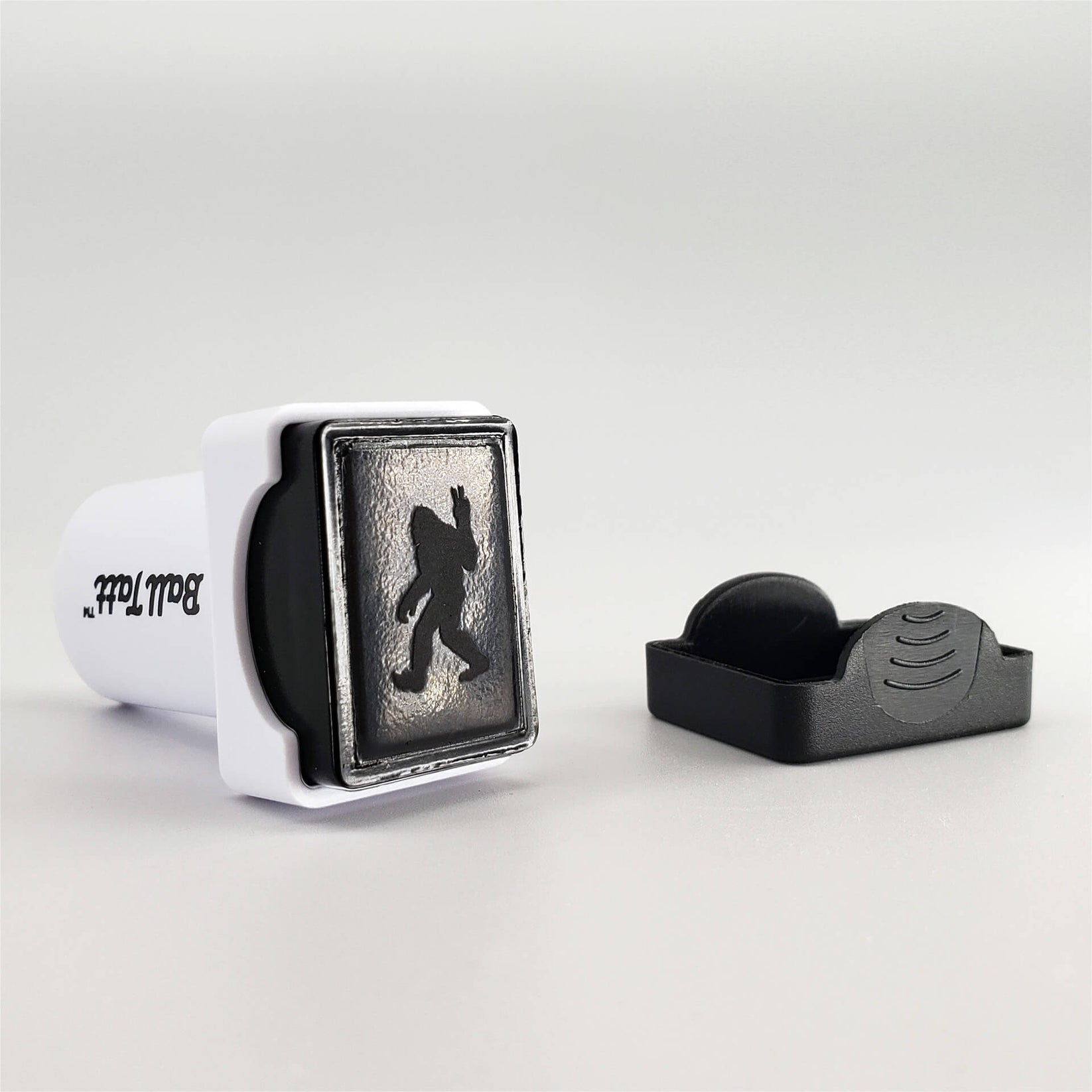 Ball Tatt - Golf Ball Stamp - Big Foot - Self Inking Golf Ball Marker ...